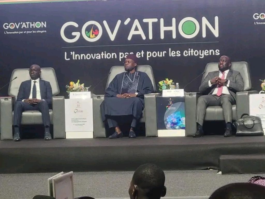 "Il faut que l'Administration redevienne un outil au service du citoyen ...